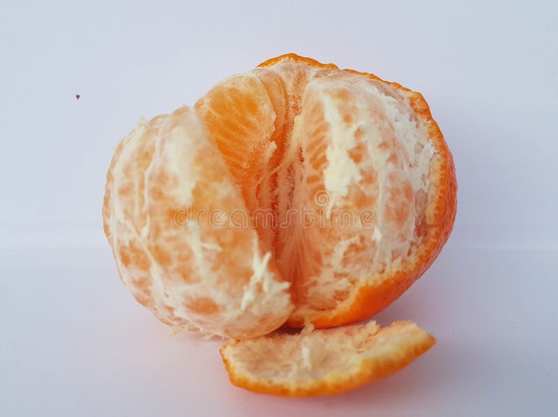 Mandarin Isolated Leaf Slice Stock Photo - Image of healthy, mandarine ...