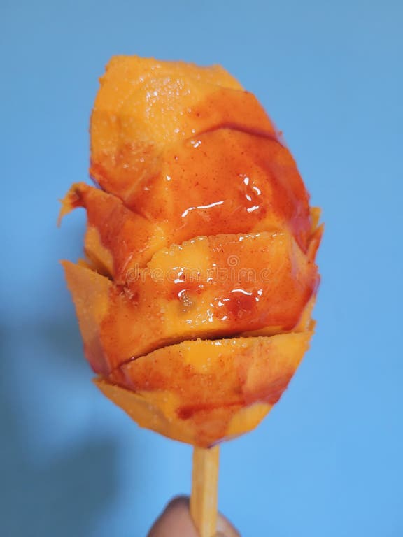 Mango con chile imagen de archivo. Imagen de cocina - 269063735