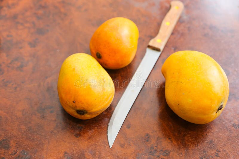 Mango fresco imagen de archivo. Imagen de emiratos, cierre - 104992065