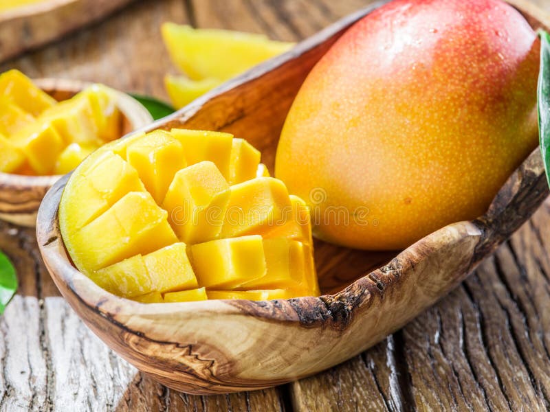 Mango Fruit and Mango Cubes. Stock Photo - Image of fruit, leaf: 100221698