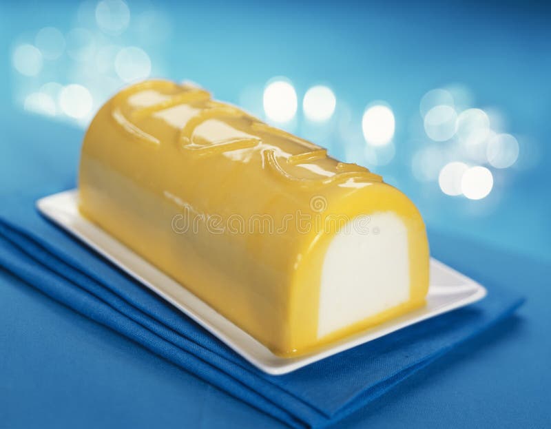 Mango-lemon Ice Cream Log Cake Stock Photo - Image of convivial, cheap ...