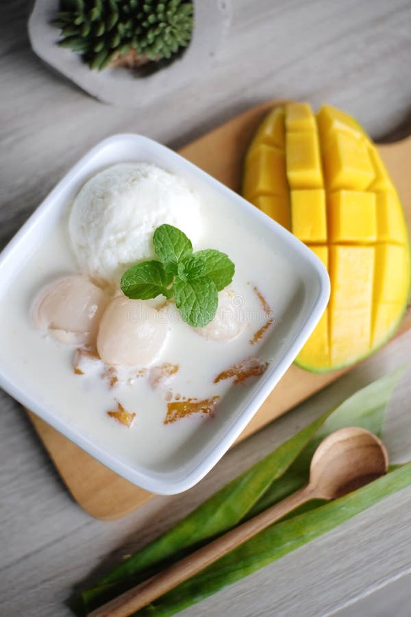 Mango lychee dessert stock photo. Image of lychee, desse - 213081586