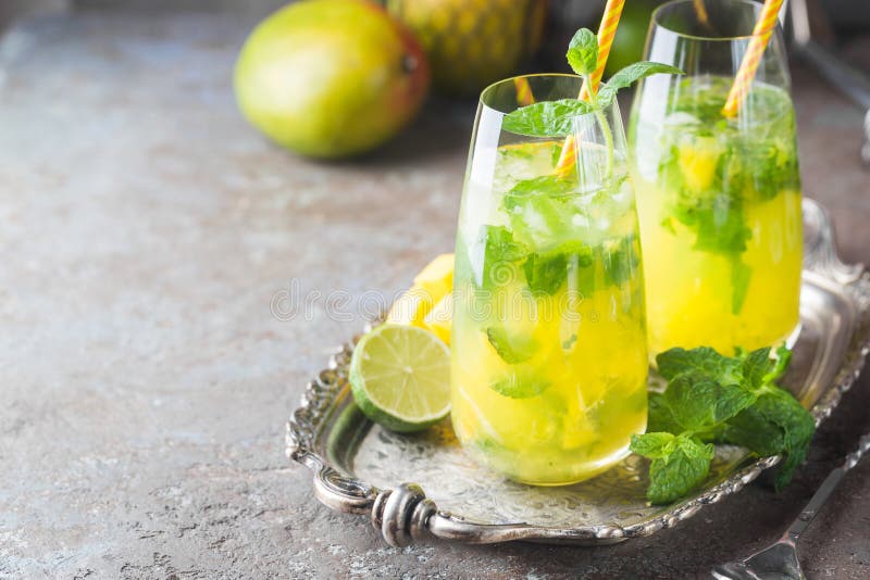 Mango mint mojito cocktail stock image. Image of mojito - 140281027