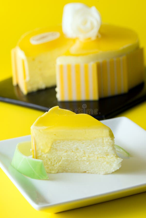 Mango mousse cake stock image. Image of yellow, food - 52170581