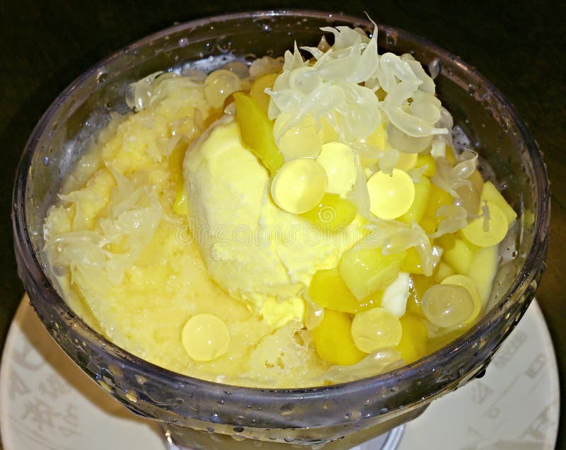 Mango Pomelo Ice Cream Dessert Stock Photo - Image of bowl, cream: 52418384