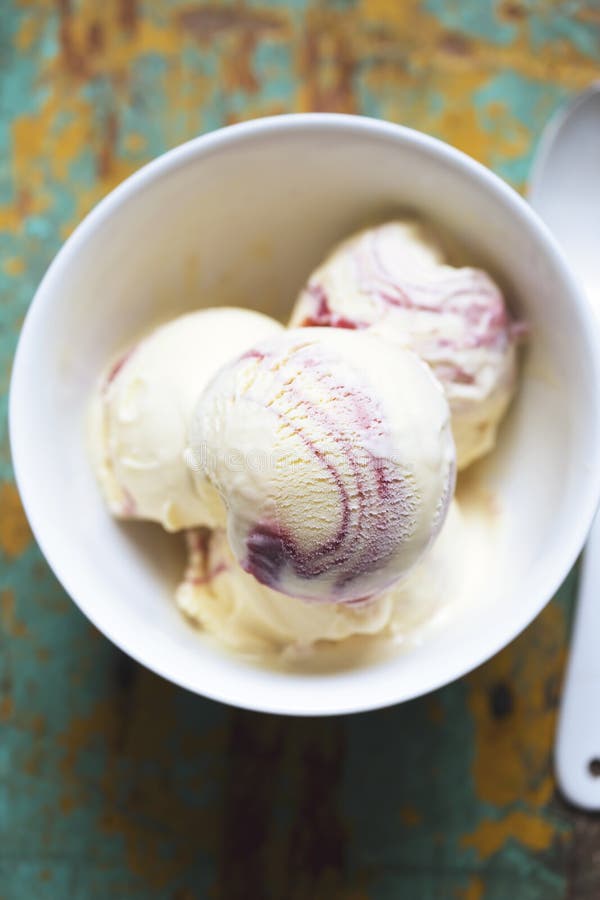 Mango and Raspberry Ice Creams Stock Image - Image of dairy, bowl ...