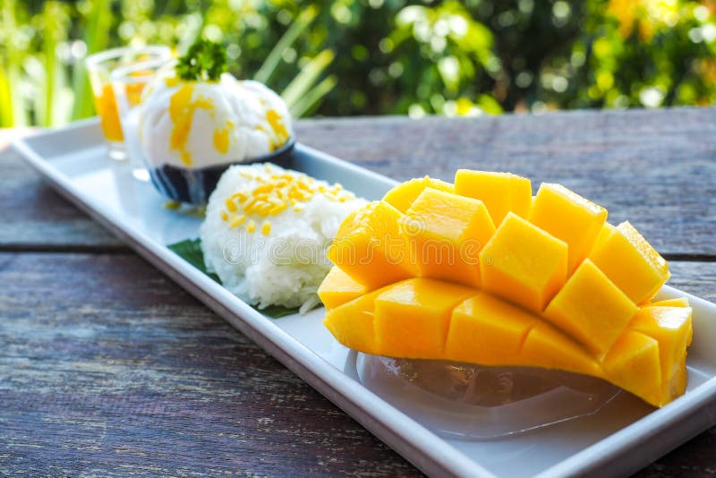 Mango Sticky Rice, Famous Thai Dessert Stock Image - Image of ...