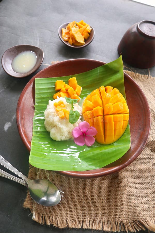 Mango Sticky Rice is Thai Dessert Made of Sticky Rice, Mango and ...