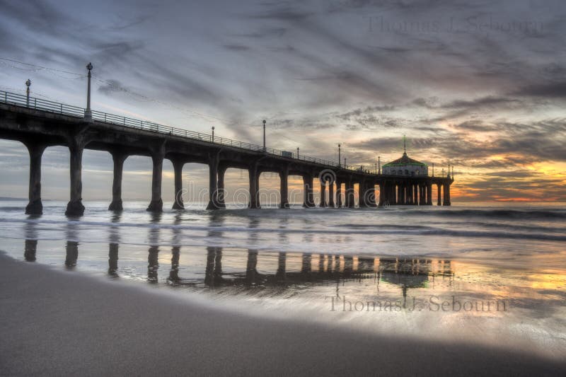 Manhattan Beach Pier Colorful Sunset Stock Photo - Image of stormy ...