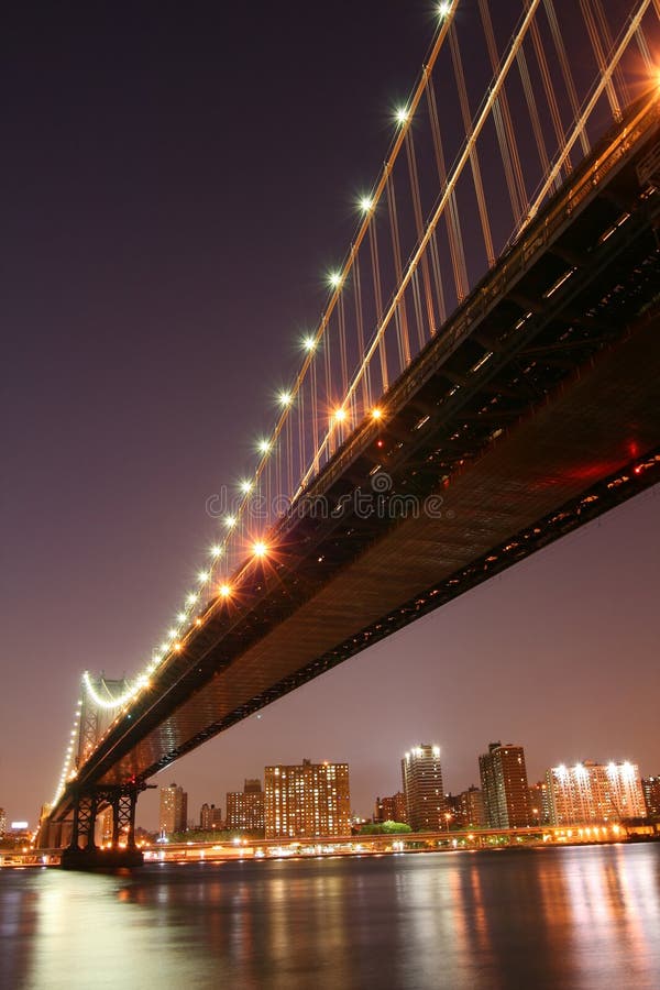 Manhattan Bridge at Night stock photo. Image of metropolitan - 2666132