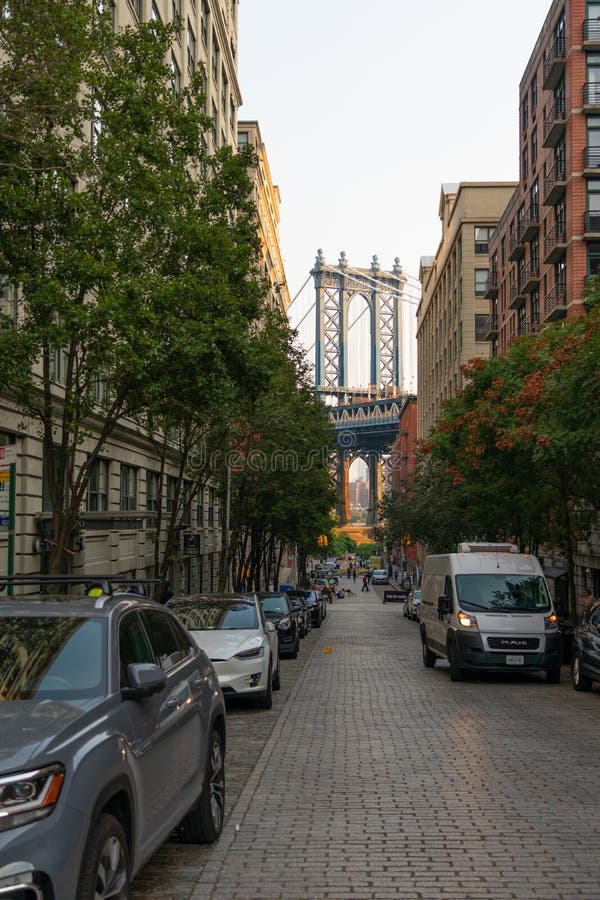 Manhattan Bridge Span Photographed between Houses in Brooklyn Editorial ...