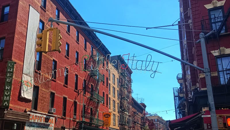 Manhattan Little Italy Entrance Editorial Image - Image of little ...