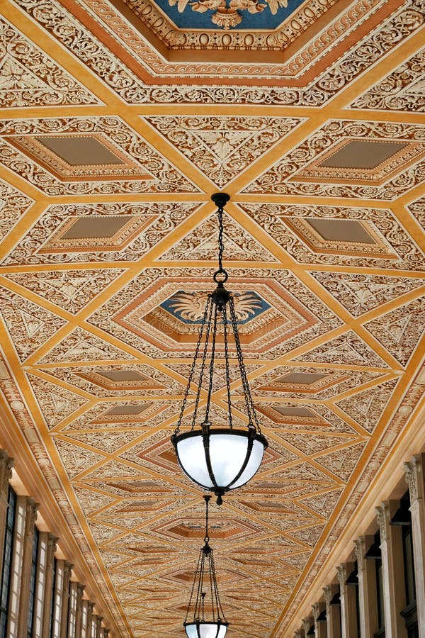 Manhattan, New York - 20 OCT 2022: Ceiling Detail in the Post Office ...