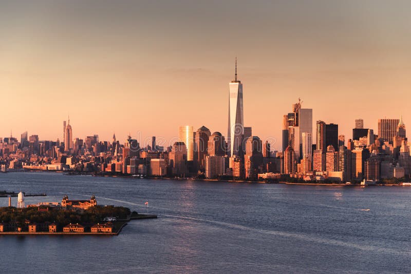 Manhattan skyline at dusk stock image. Image of manhattan - 148208523