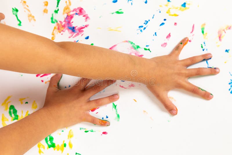 Foto Stock e immagini a tema Mani Colorate - Scarica 3,304 foto