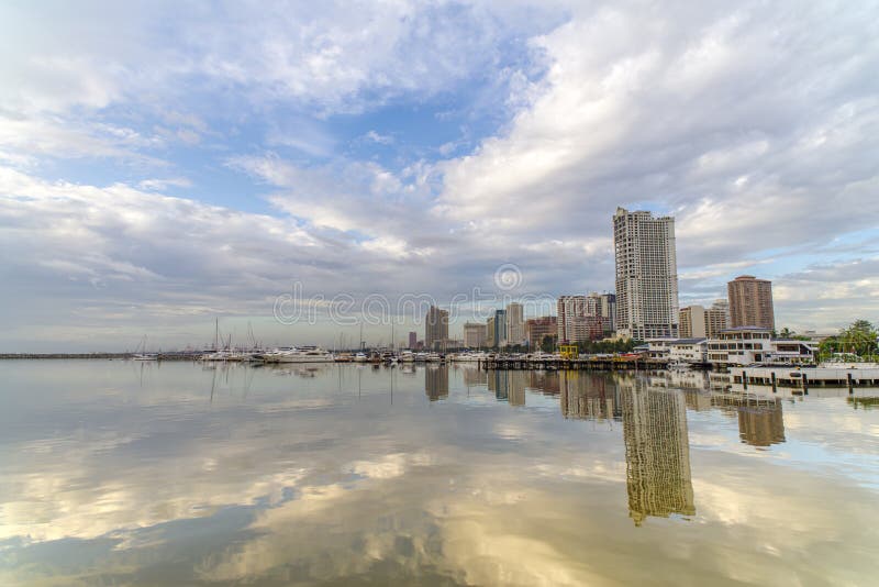 Manila Bay at Harbor Square Editorial Image - Image of landscape, view ...