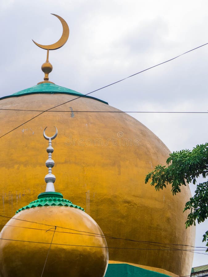 Manila Golden Mosque stock photo. Image of asia, blue - 283550192