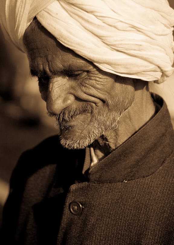 Mann in einem Turban redaktionelles bild. Bild von männer - 17801395