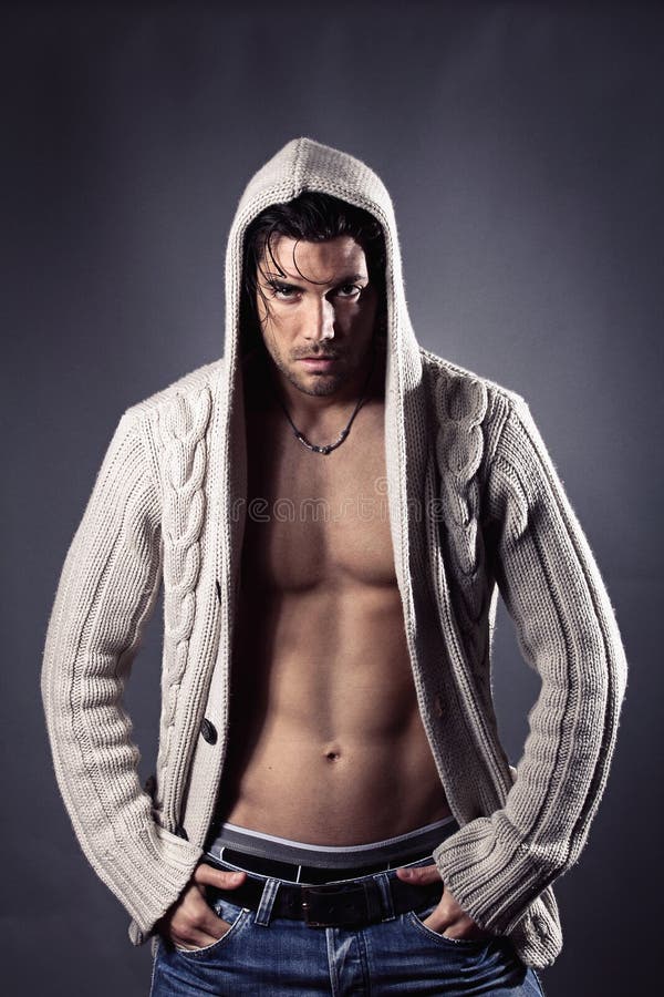 Mannequin beau photo stock. Image du coffre, studio, musculaire - 30771066