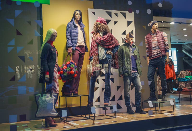 5,794 Reflection Store Window Stock Photos - Free & Royalty-Free Stock ...