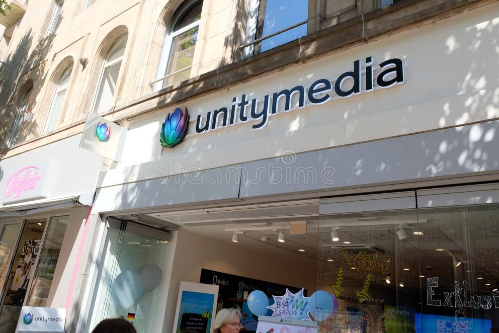 Unitymedia GmbH store editorial photography. Image of operator - 113583122