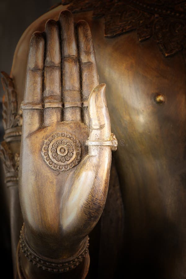 Mano De La Estatua De Buda En Tailandia Imagen de archivo - Imagen de ...