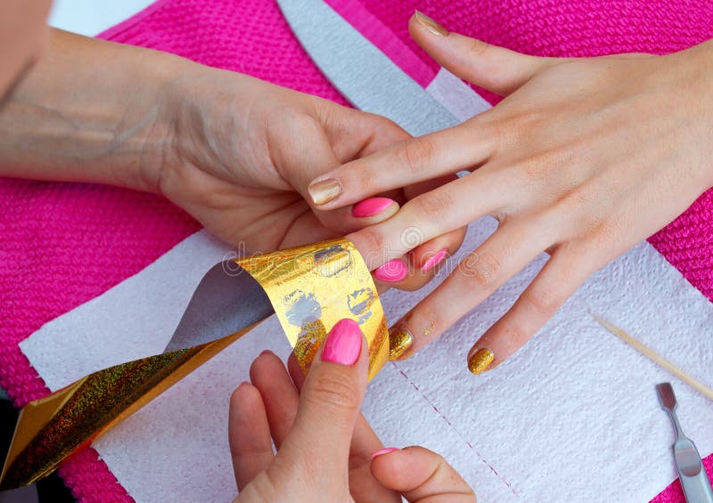Mano De La Mujer En Manicura Imagen de archivo - Imagen de nana ...