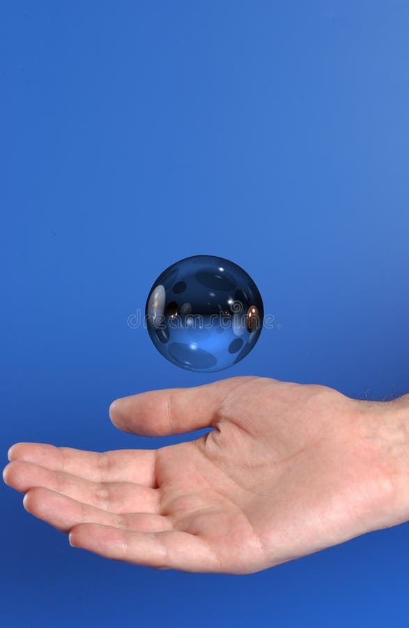 Mano mágica imagen de archivo. Imagen de mago, cristal - 414797
