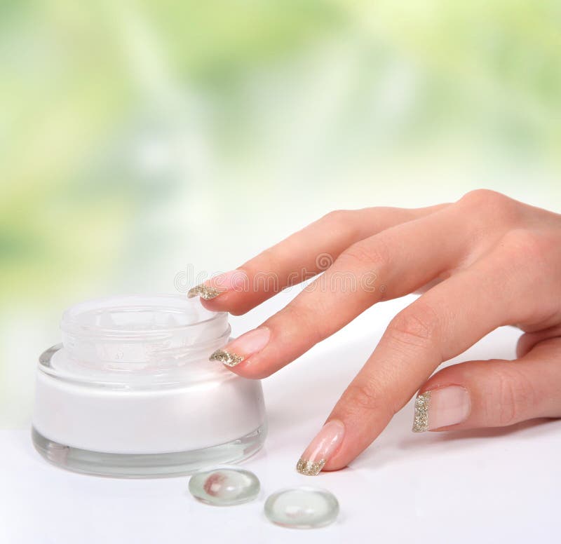 Mano sana en verde foto de archivo. Imagen de medicina - 18052022