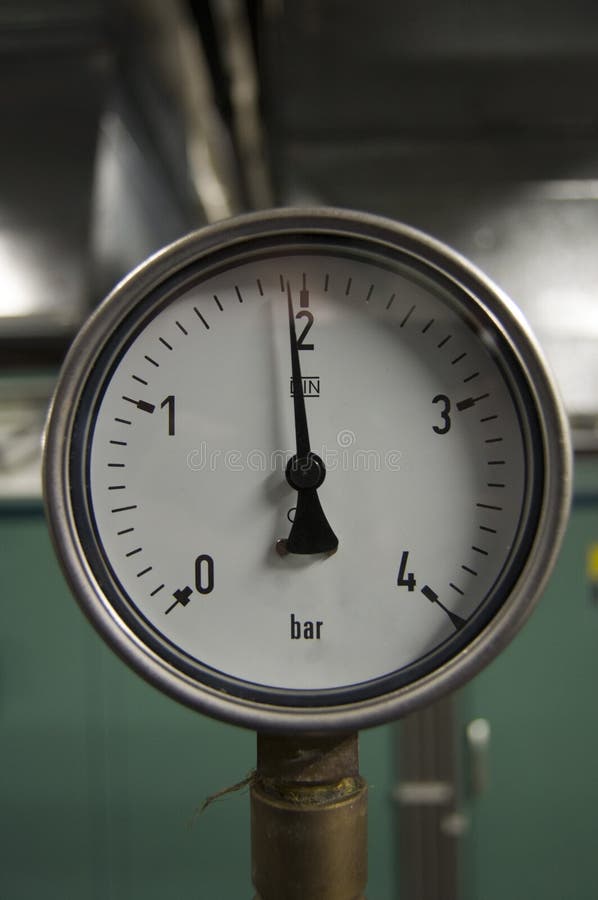 Manometer at 2 bar stock image. Image of gauge, measuring - 85513189