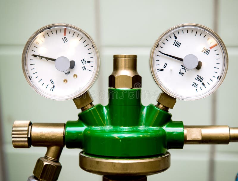 Oxygen tank stock image. Image of steel, measuring, aluminum - 27501689