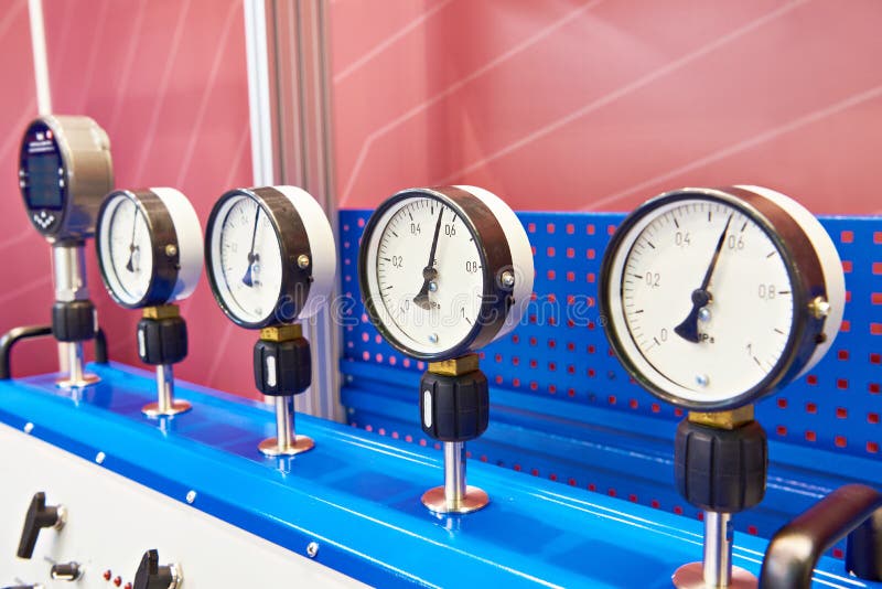 Manometer on Stand of Pneumatic Rack Stock Photo - Image of metrology ...