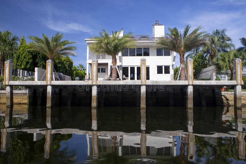 Mansion Reflection stock photo. Image of mansion, intracoastal - 61037740