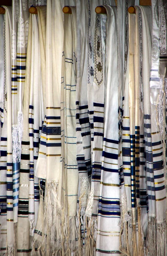 Manta De Oración Blanca - Talit, Símbolo Religioso Judío Foto de ...