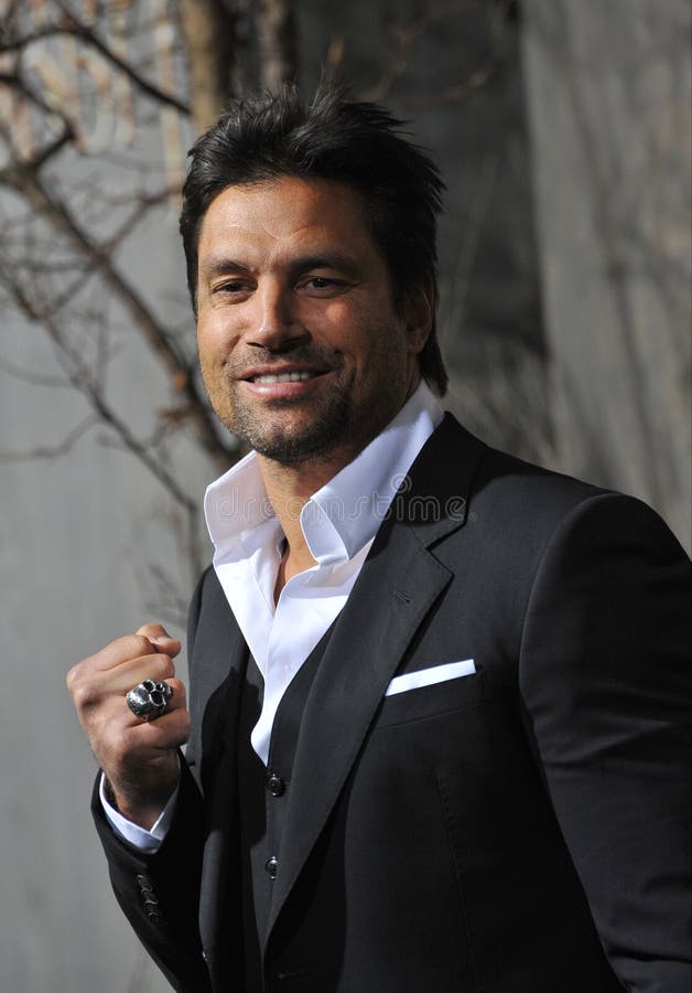 Manu Bennett image stock éditorial. Image du renommée - 45634604