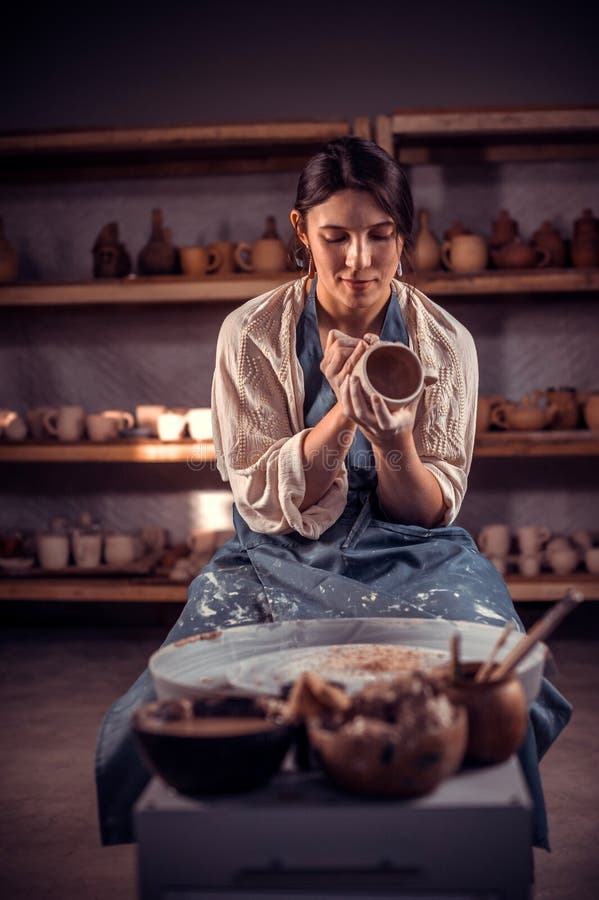 Processing Clay Ware and Making Dishes, Process. Ceramics of Handwork ...