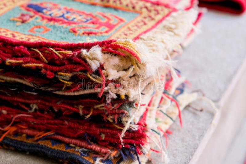Manufacturing Process, Weaving of a Traditional Wool Oriental Red ...