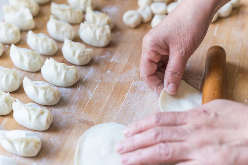 Manufacturing Process of Wrapped Dumpling Rolled Dumpling Skin Stock ...