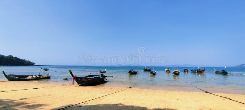 Many Boat on sea editorial stock image. Image of boatthai - 191312744