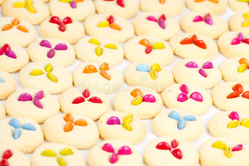 Many Cookies on Baking Tray Stock Photo - Image of light, biscuit: 22404382