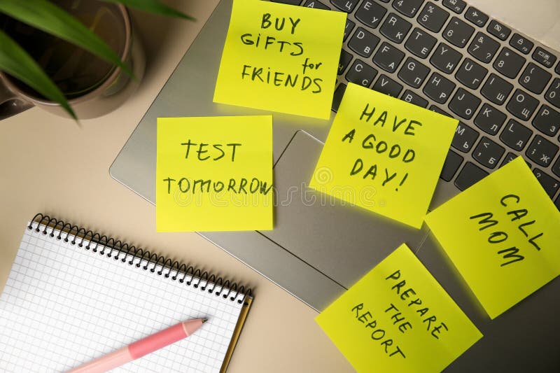 Many Different Reminder Notes and Laptop on White Table, Flat Lay Stock ...