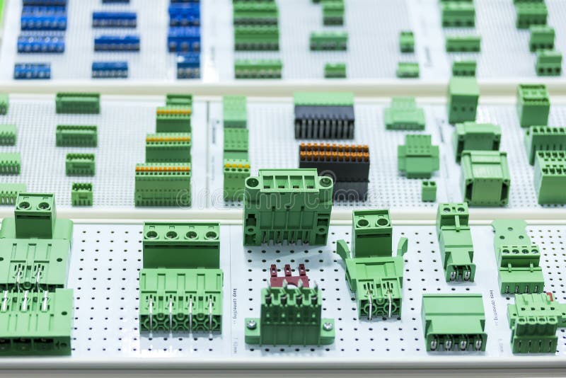 Many Kind of New Sample Electronic Connector Socket for Industrial ...