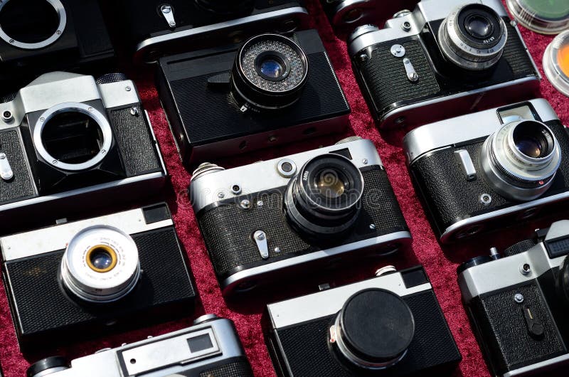 Many old cameras stock photo. Image of obsolete, decorative - 140915622
