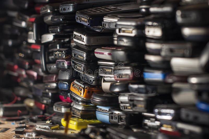 Many Old Mobile Phones are Technologically Outdated, and Some Spare ...
