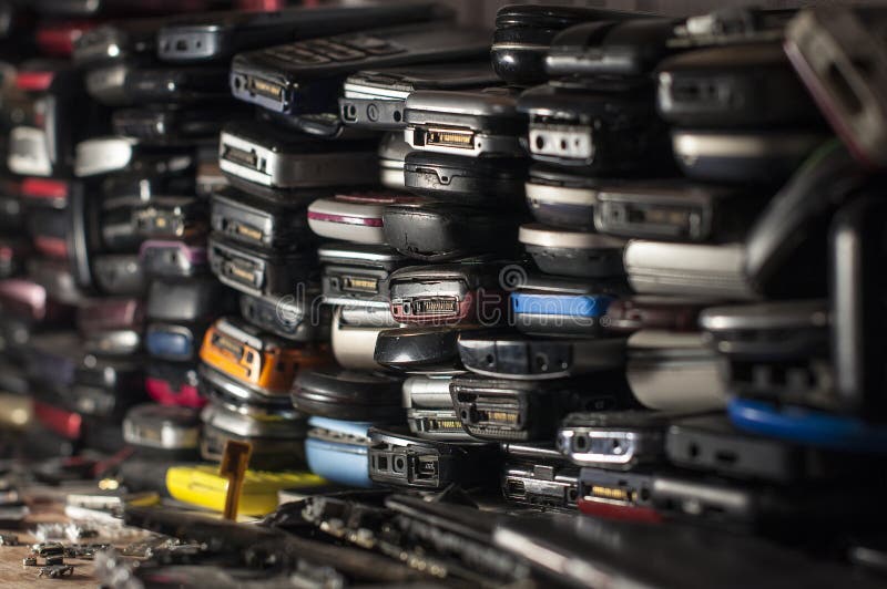 Many Old Mobile Phones are Technologically Outdated, and Some Spare ...
