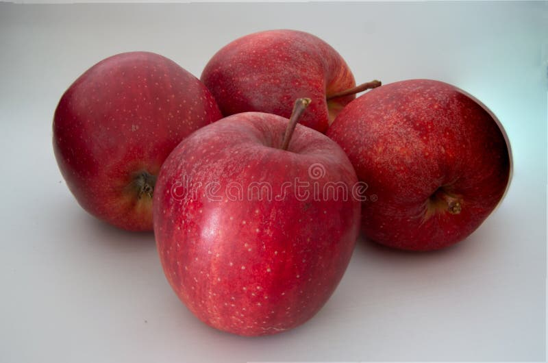 Manzana fuji. su fruto imagen de archivo. Imagen de fruta - 269962421