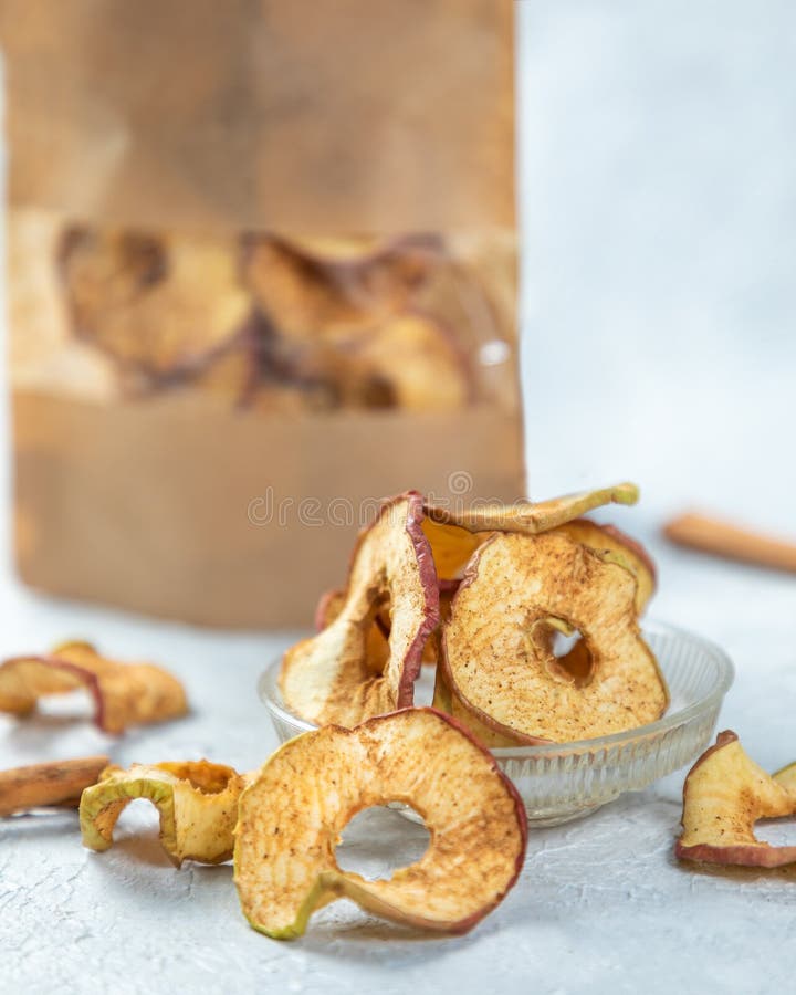 Manzana seca cerrar imagen de archivo. Imagen de seco - 263161169