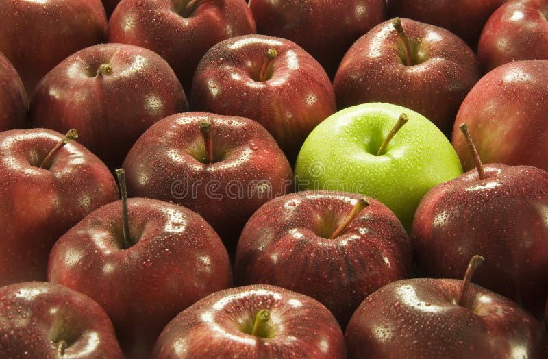 Manzanas rojas y verdes foto de archivo. Imagen de jugoso - 28457466