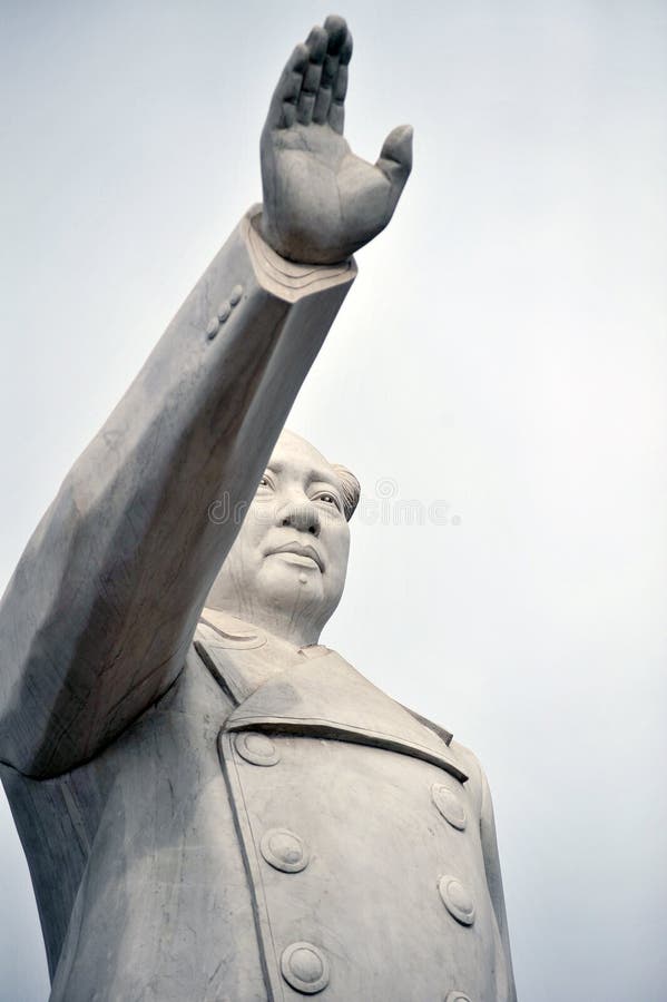 Chairman Mao s Statue editorial stock image. Image of famous - 17300874
