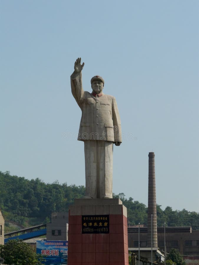 102 Mao Zedong Statue Chengdu Stock Photos - Free & Royalty-Free Stock ...